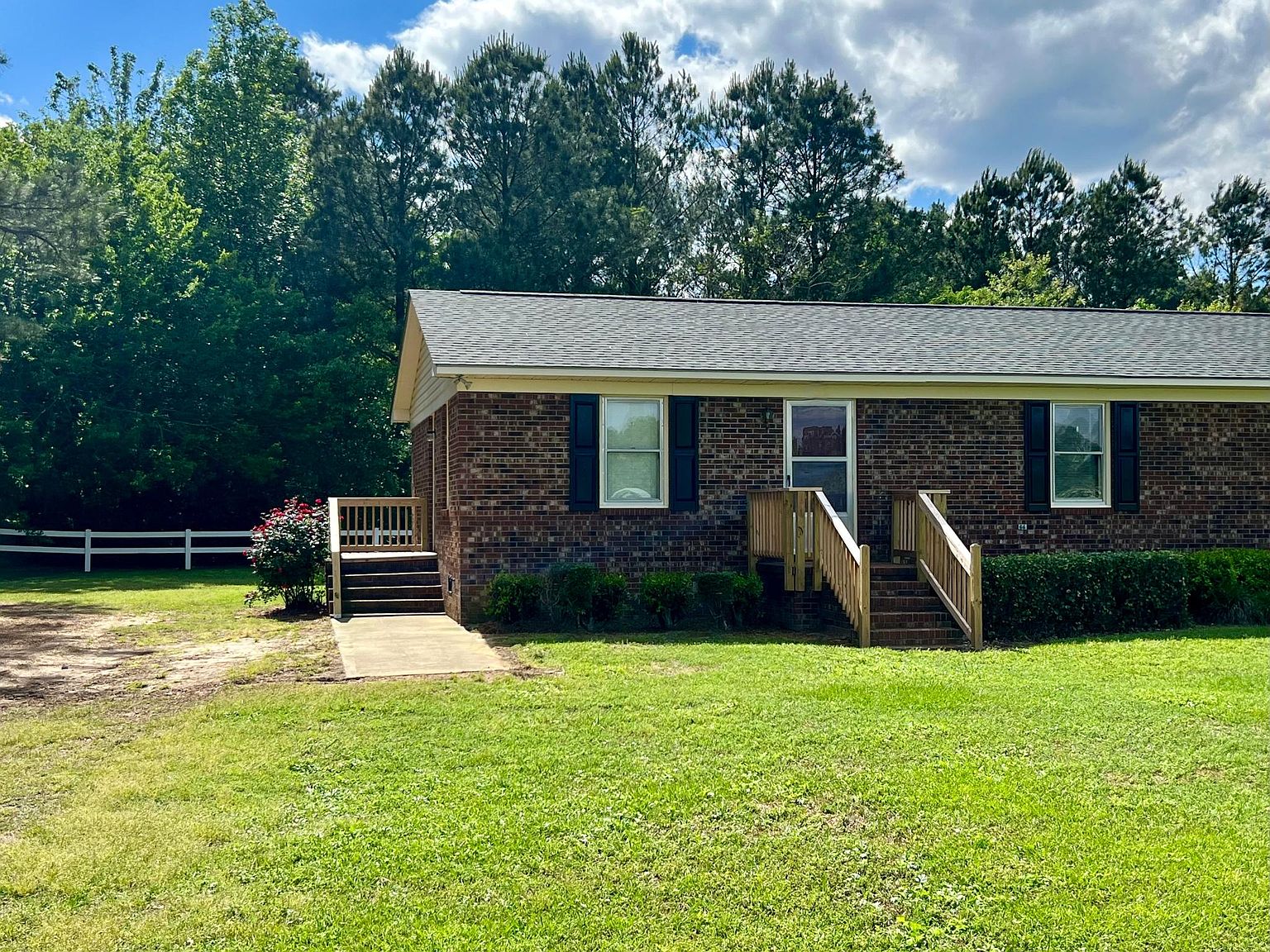 5704 Fairground Rd, Dunn, NC 28334 | Zillow