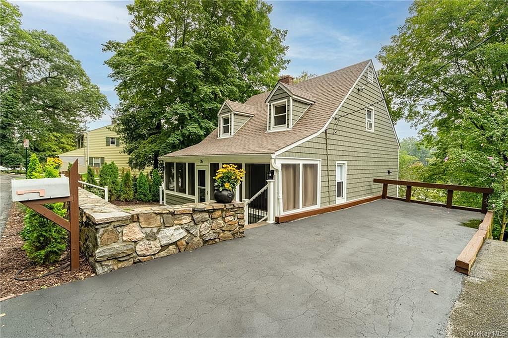 35 Grove Road, N White Plains, NY 10603 | MLS #H6268627 | Zillow