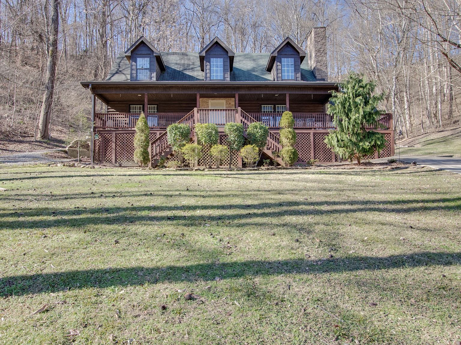 810 Harbor Dr, Lancaster, TN 38569 | Zillow