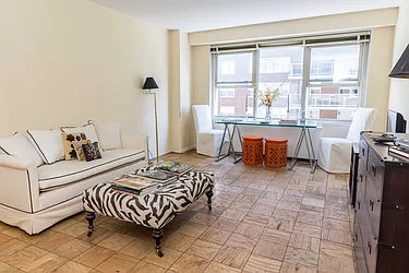 Newport East at 370 East 76th Street in Lenox Hill : Sales, Rentals, Floorplans | StreetEasy