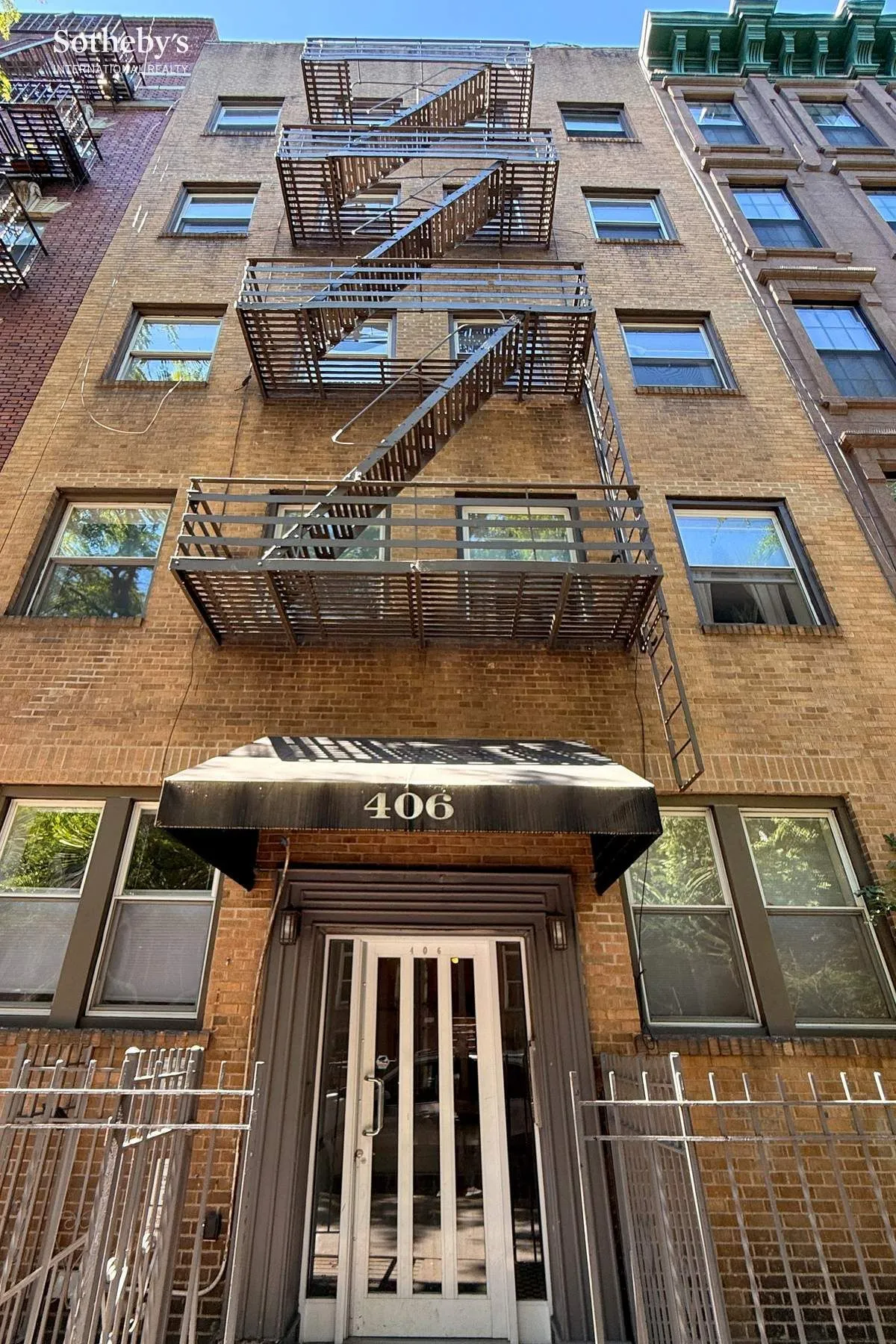 406 West 46th Street #3B in Hell's Kitchen, Manhattan | StreetEasy