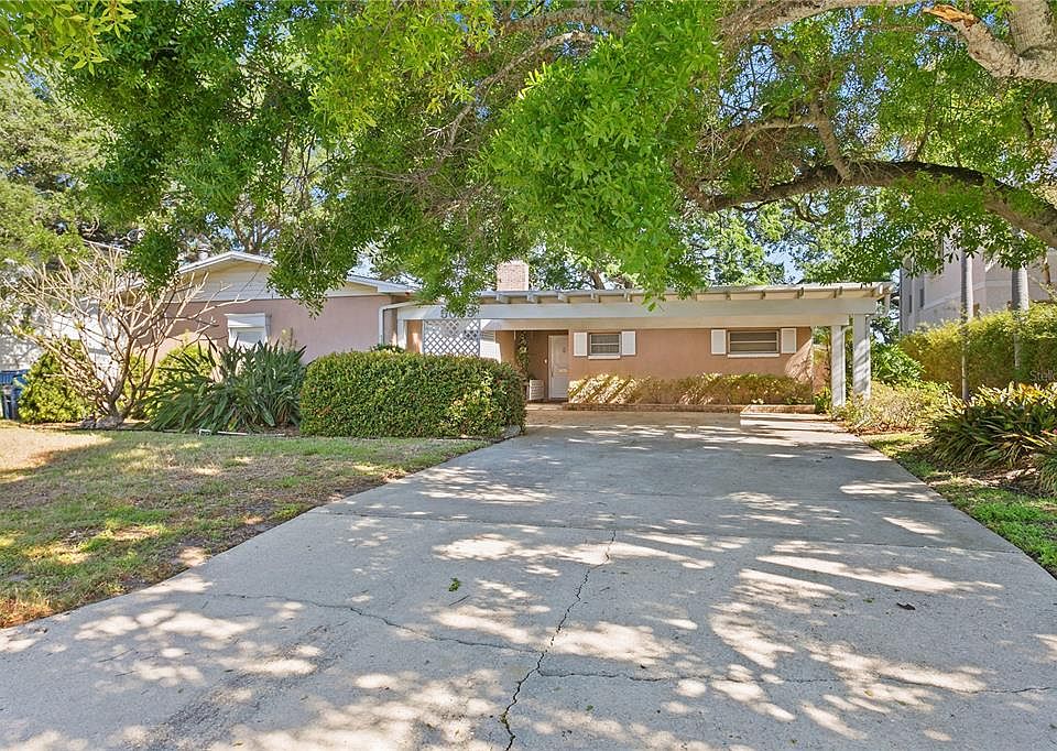 5009 W Spring Lake Dr Tampa FL | Zillow