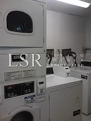 33 Gold Street #10 in Fulton/Seaport, Manhattan | StreetEasy