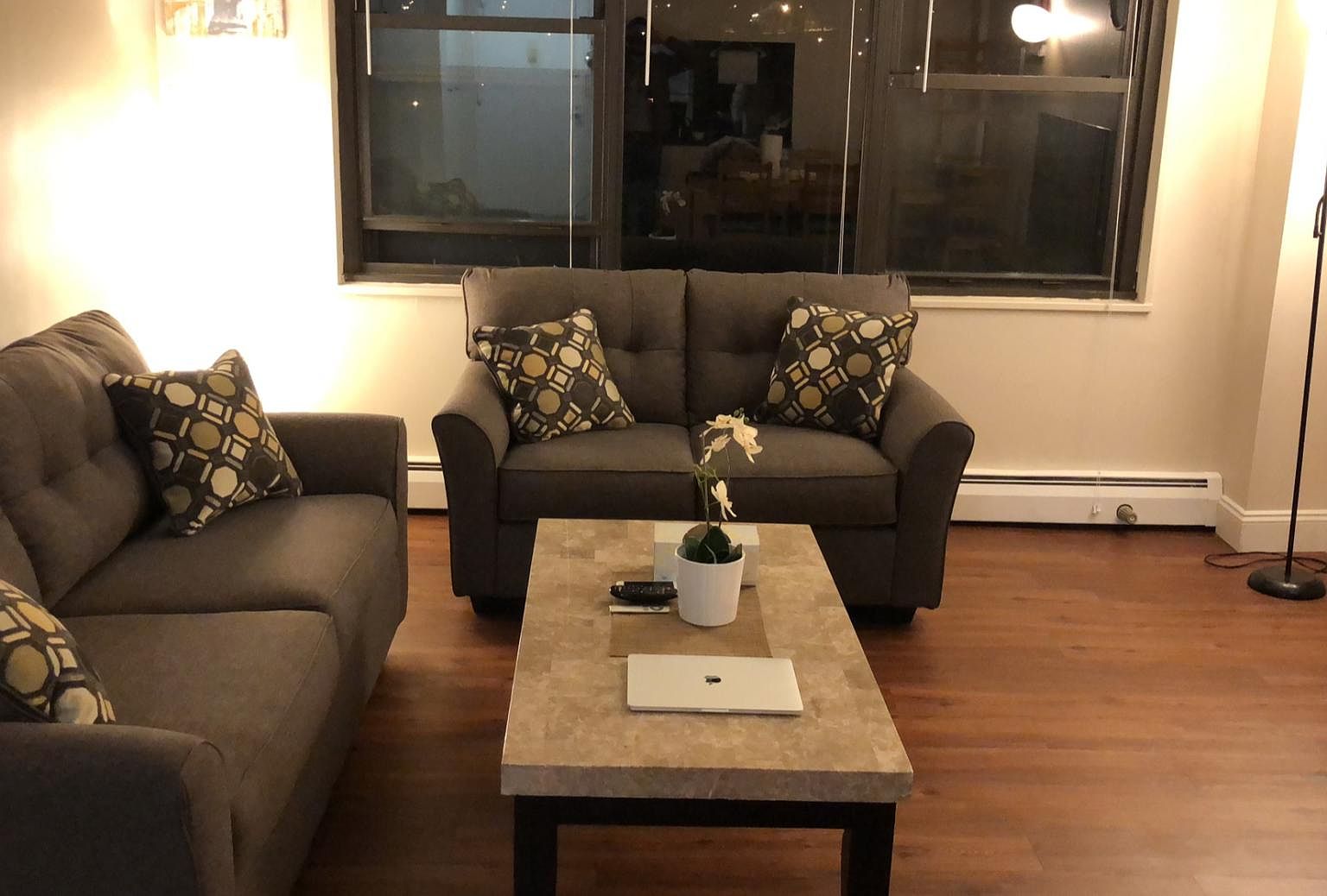 28 Apollo Rd APT 5E, East Providence, RI 02914 | Zillow