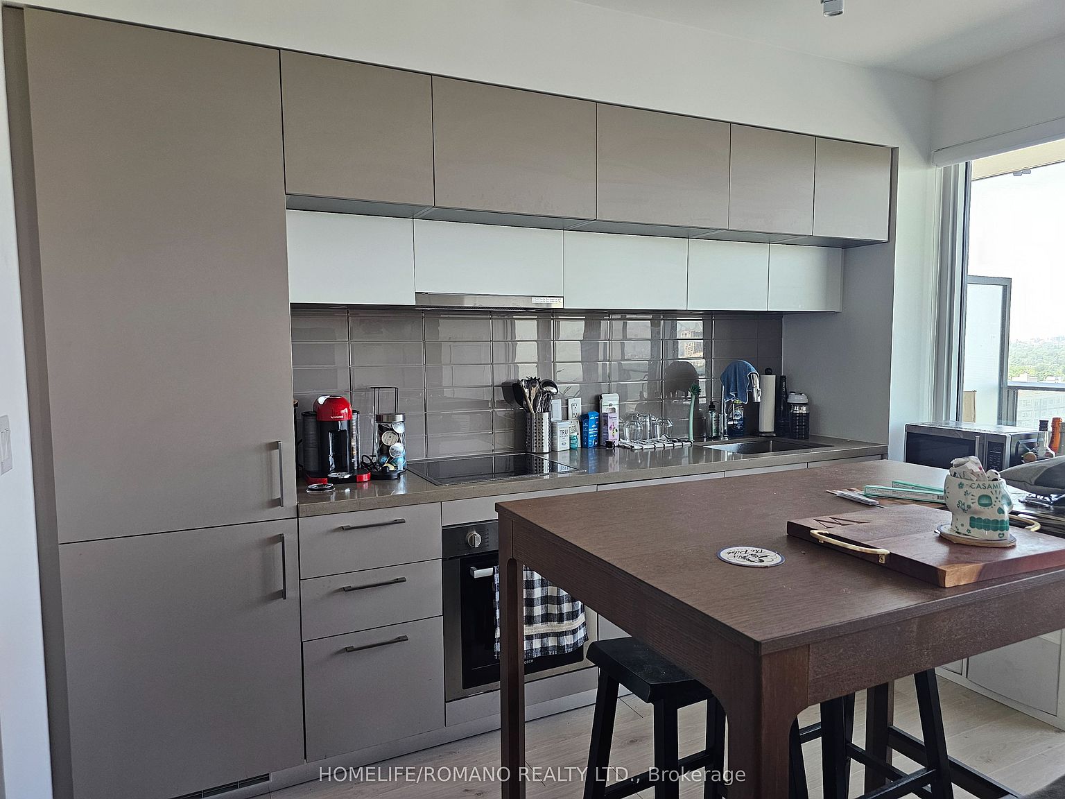 99 Foxbar Rd #2205, Toronto, ON M4V 0B2 | Zillow