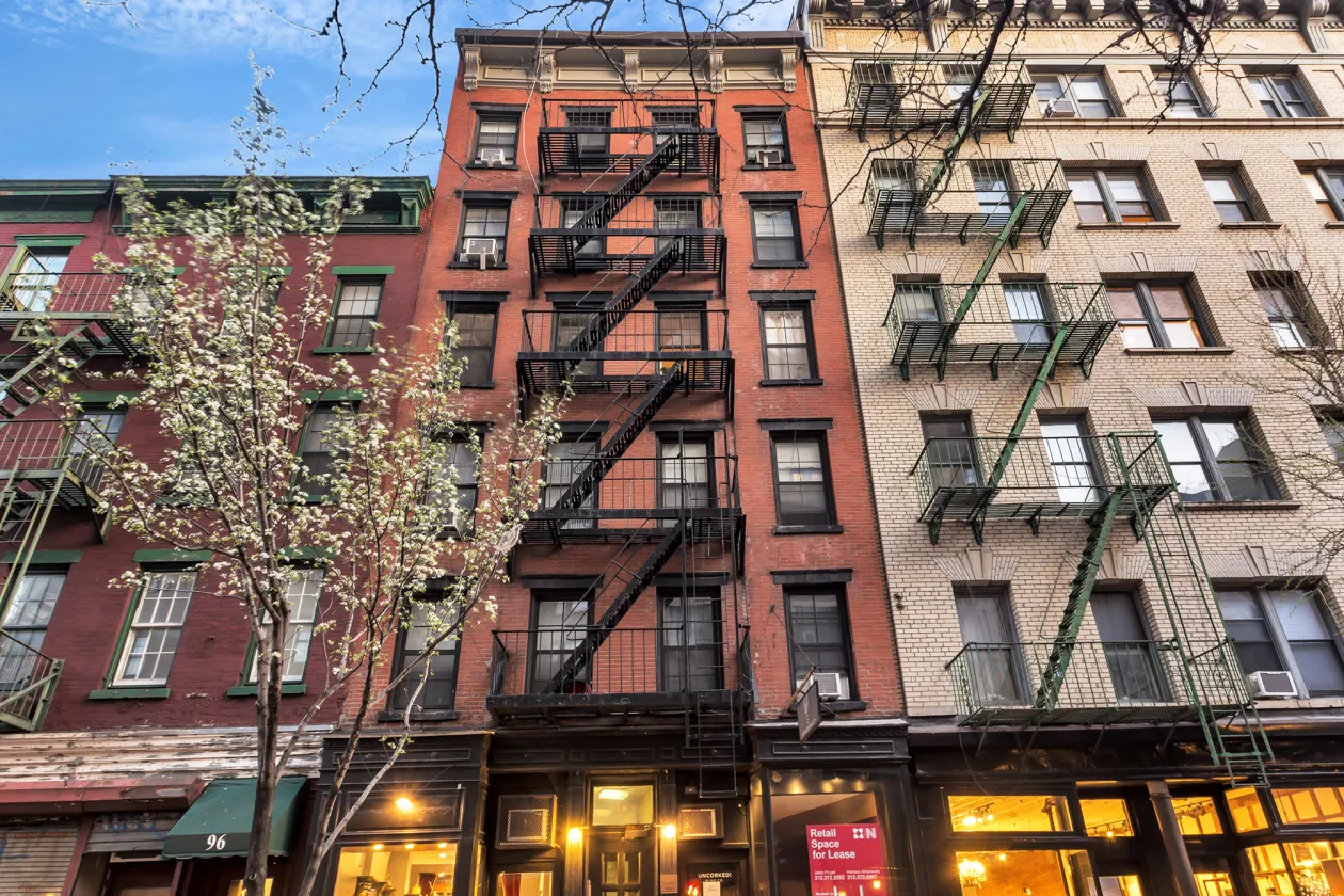 98 Christopher Street #17 in West Village, Manhattan | StreetEasy