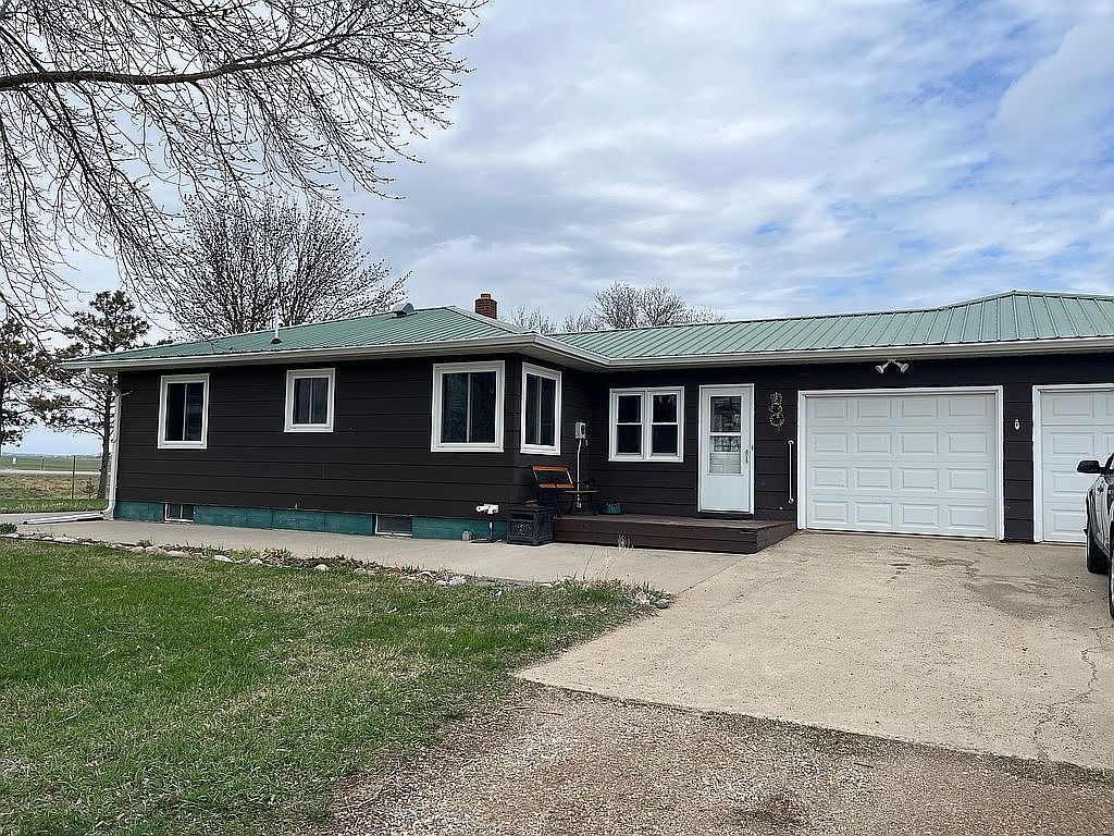 16002 State Highway 15, Labolt, SD 57246 | Zillow