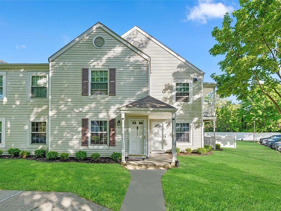350 Artist Lake Drive UNIT 350, Middle Island, NY 11953 | Zillow