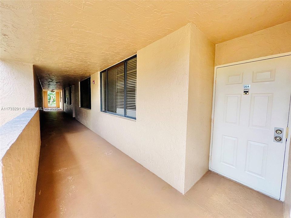 Jacaranda Heights Condominiums - 8592 W Sunrise Blvd Fort Lauderdale FL ...