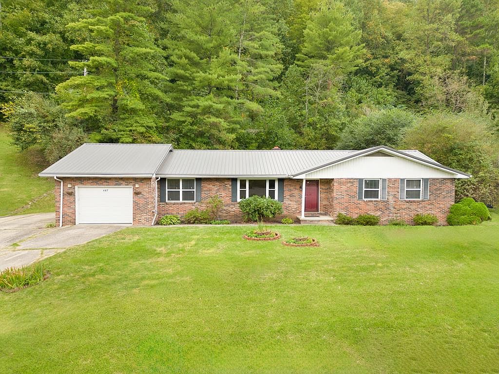 187 N Cardinal Dr, Prestonsburg, KY 41653 | MLS #119200 | Zillow