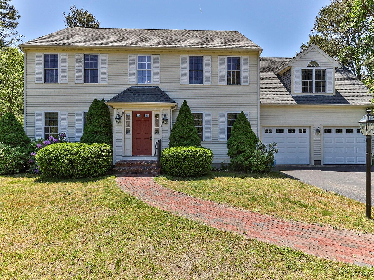 14 Sandy Way, Mashpee, MA 02649 | Zillow