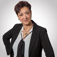 Nadia Saad - Real Estate Agent in ST PAUL, MN - Reviews | Zillow