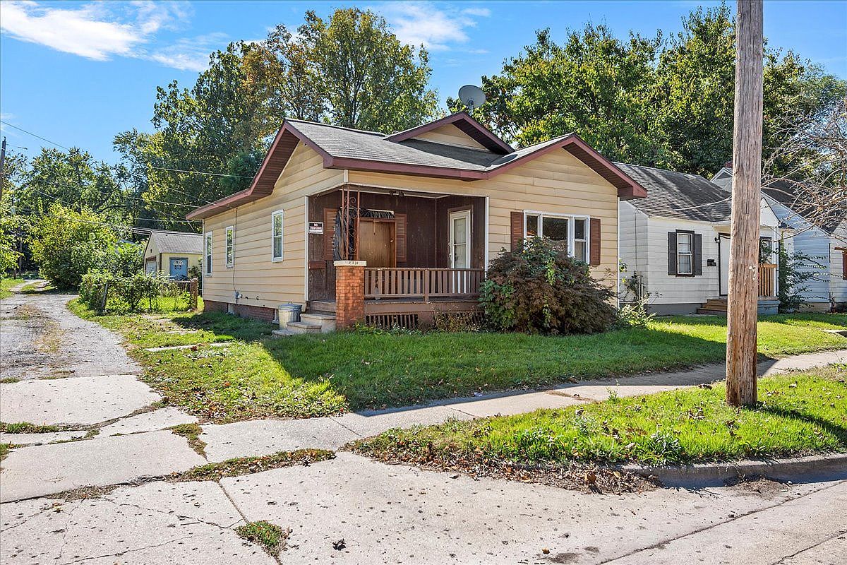 235 W Garfield Ave, Decatur, IL 62526 | Zillow