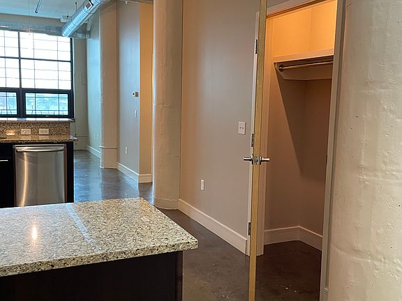 95 Perry St APT 201, Buffalo, NY 14203 | Zillow