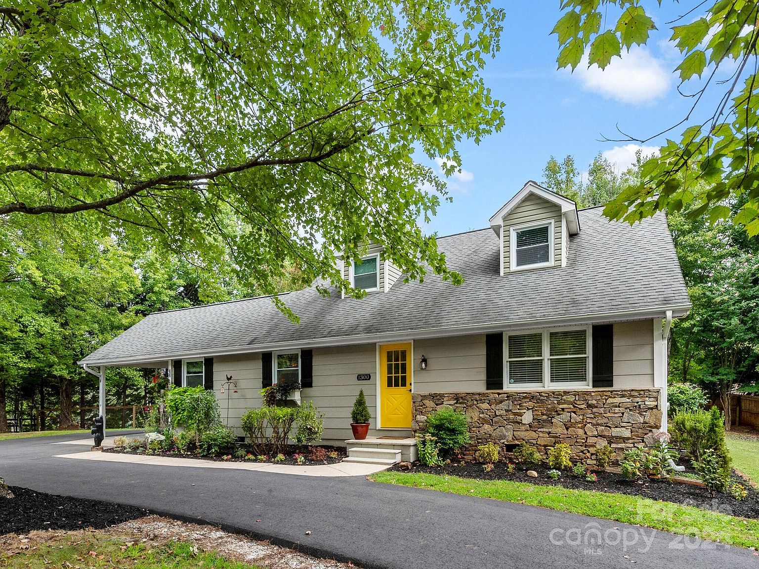 1300 Henderson Rd, Tryon, NC 28782 | Zillow