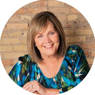 Robin Ryan - Real Estate Agent in Grand Ledge, MI - Reviews | Zillow