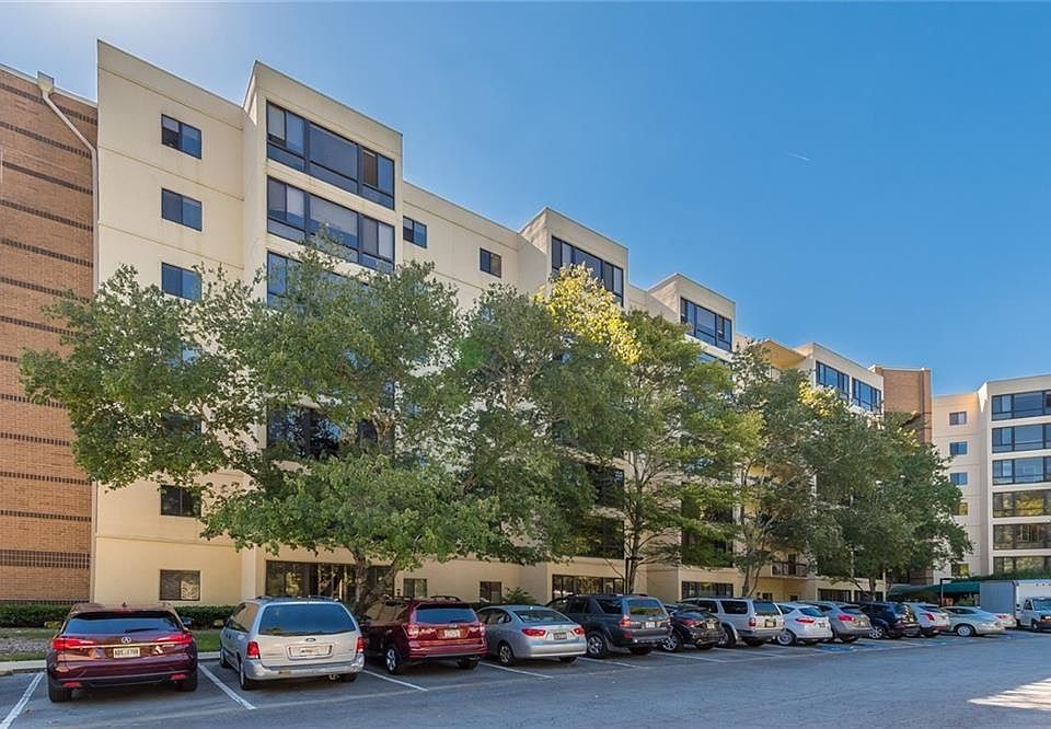 1800 Clairmont Lake Decatur GA | Zillow