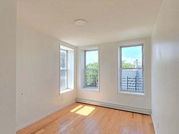 7320 Forest Ave #3A, Ridgewood, NY 11385 | Zillow