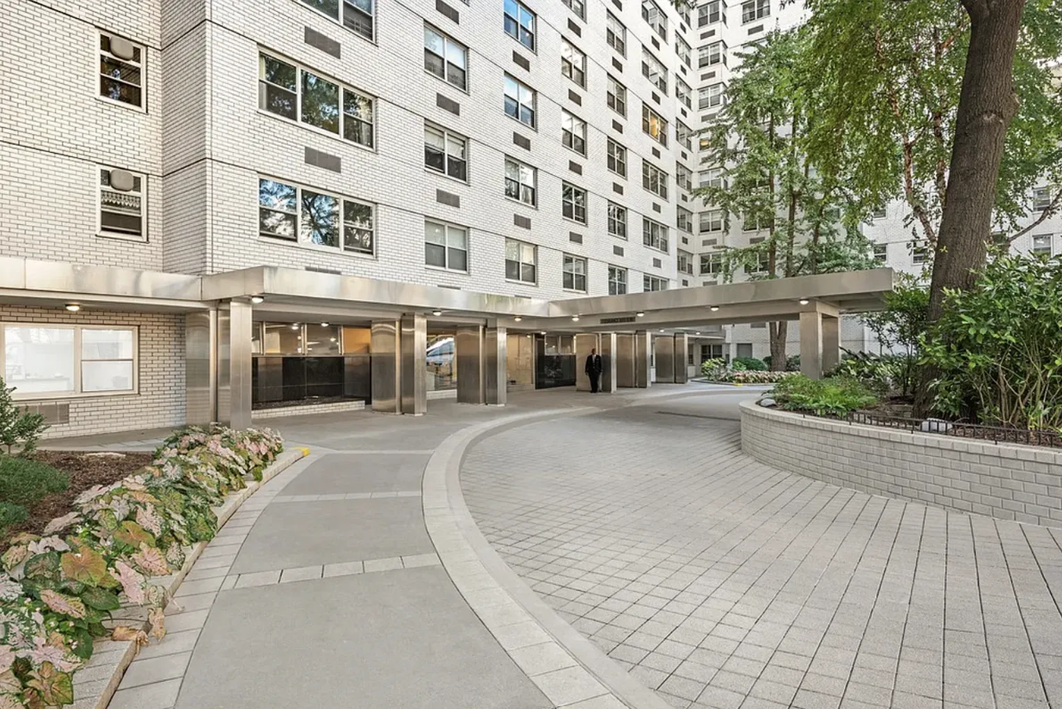 70 East 10th Street #8V in Greenwich Village, Manhattan | StreetEasy