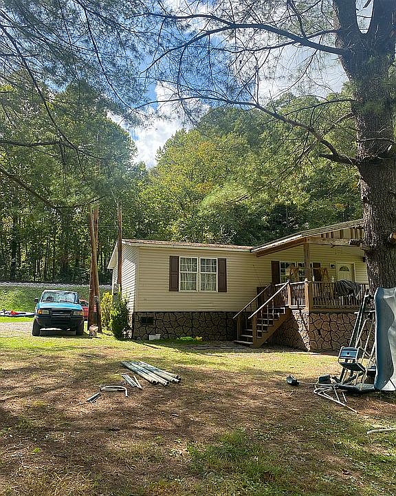 Trace Br, Squire, WV 24884 | Zillow