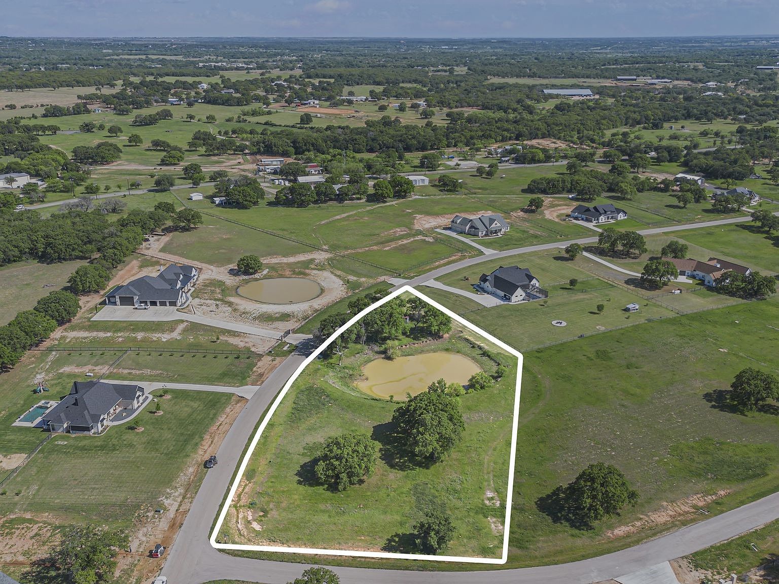 1051 Bluebonnet Rdg, Weatherford, TX 76087 | MLS #20914871 | Zillow