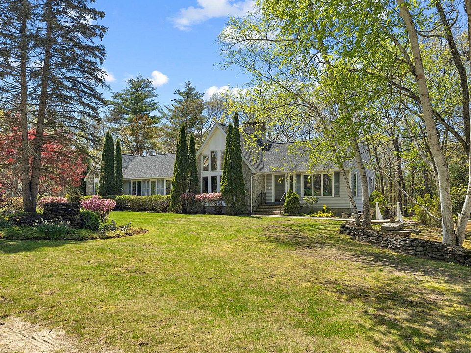 4 Floral Street, Windham, NH 03087 | Zillow