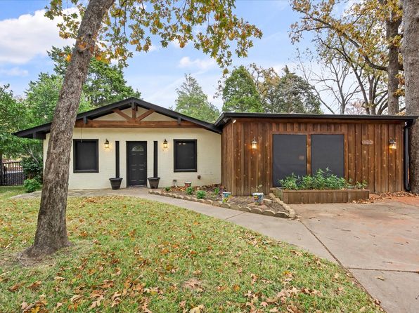 Enchanted Oaks TX Real Estate - Enchanted Oaks TX Homes For Sale | Zillow