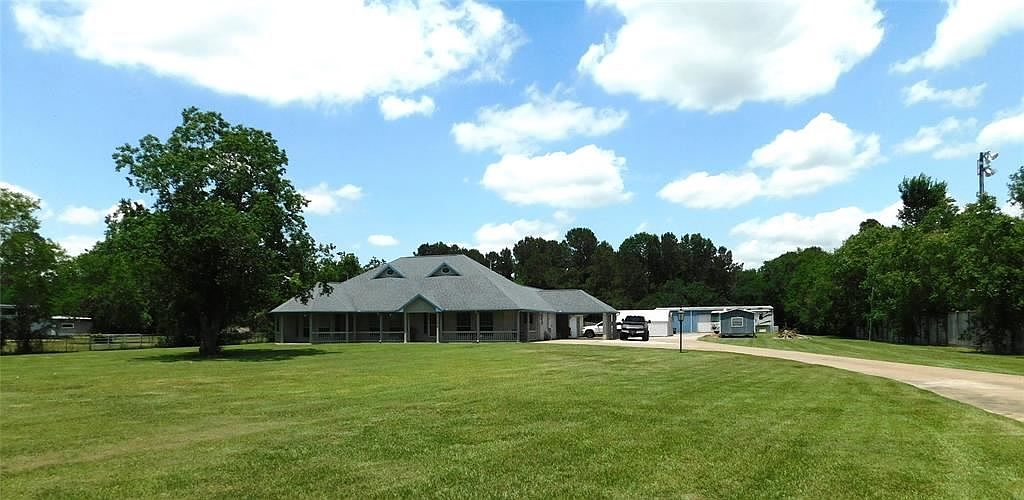 17383 County Road 127, Pearland, TX 77581 | Zillow