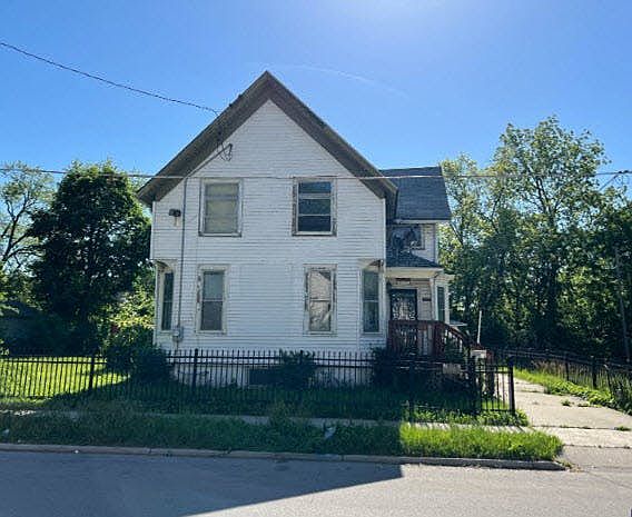 1229 Highland Ave, Racine, WI 53403 | Zillow