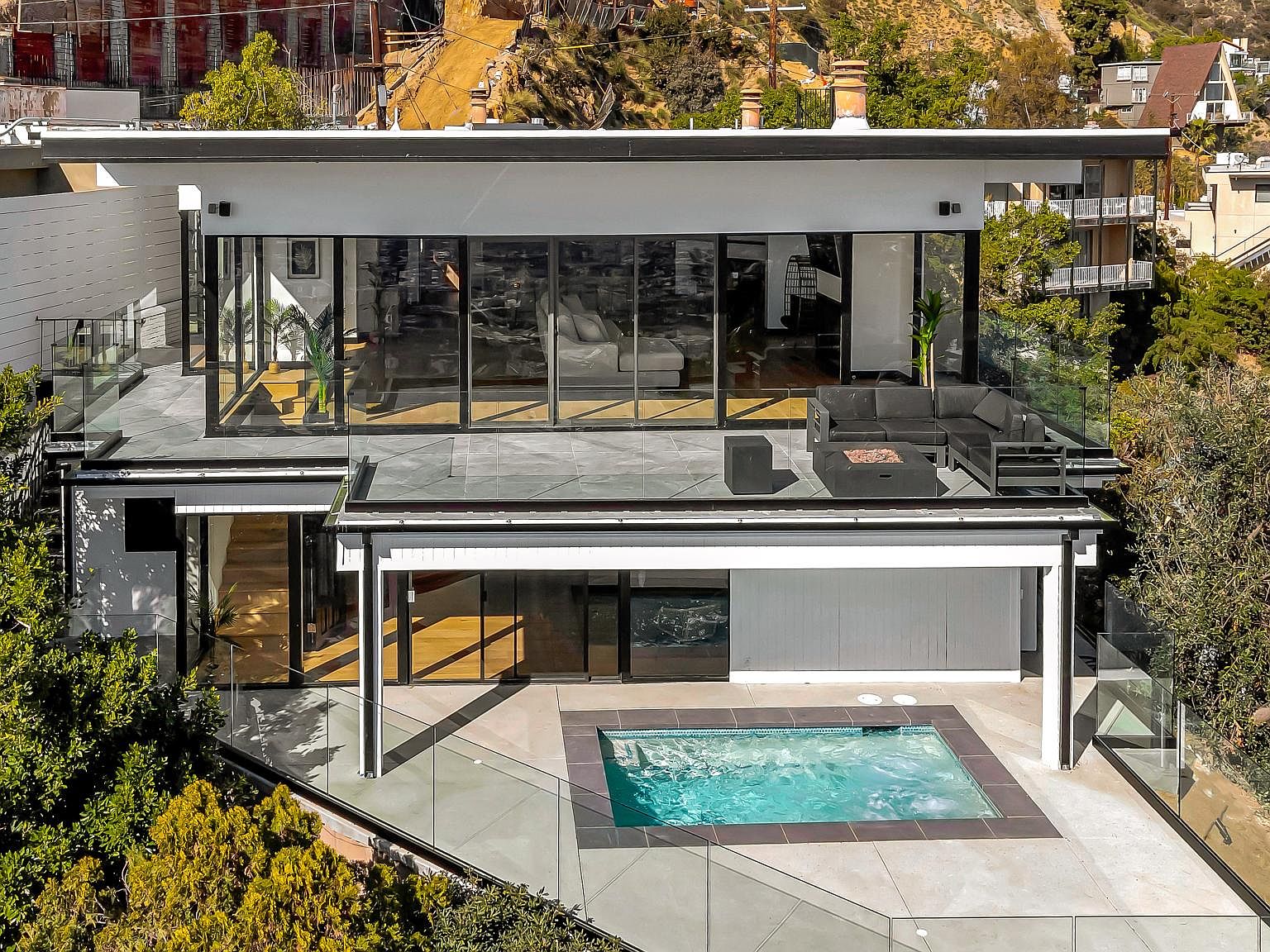 8688 Franklin Ave, West Hollywood, CA 90069 | Zillow