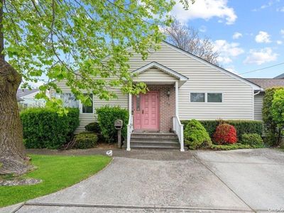 Elisa Rosen - Real Estate Agent in Franklin Square, NY - Reviews | Zillow