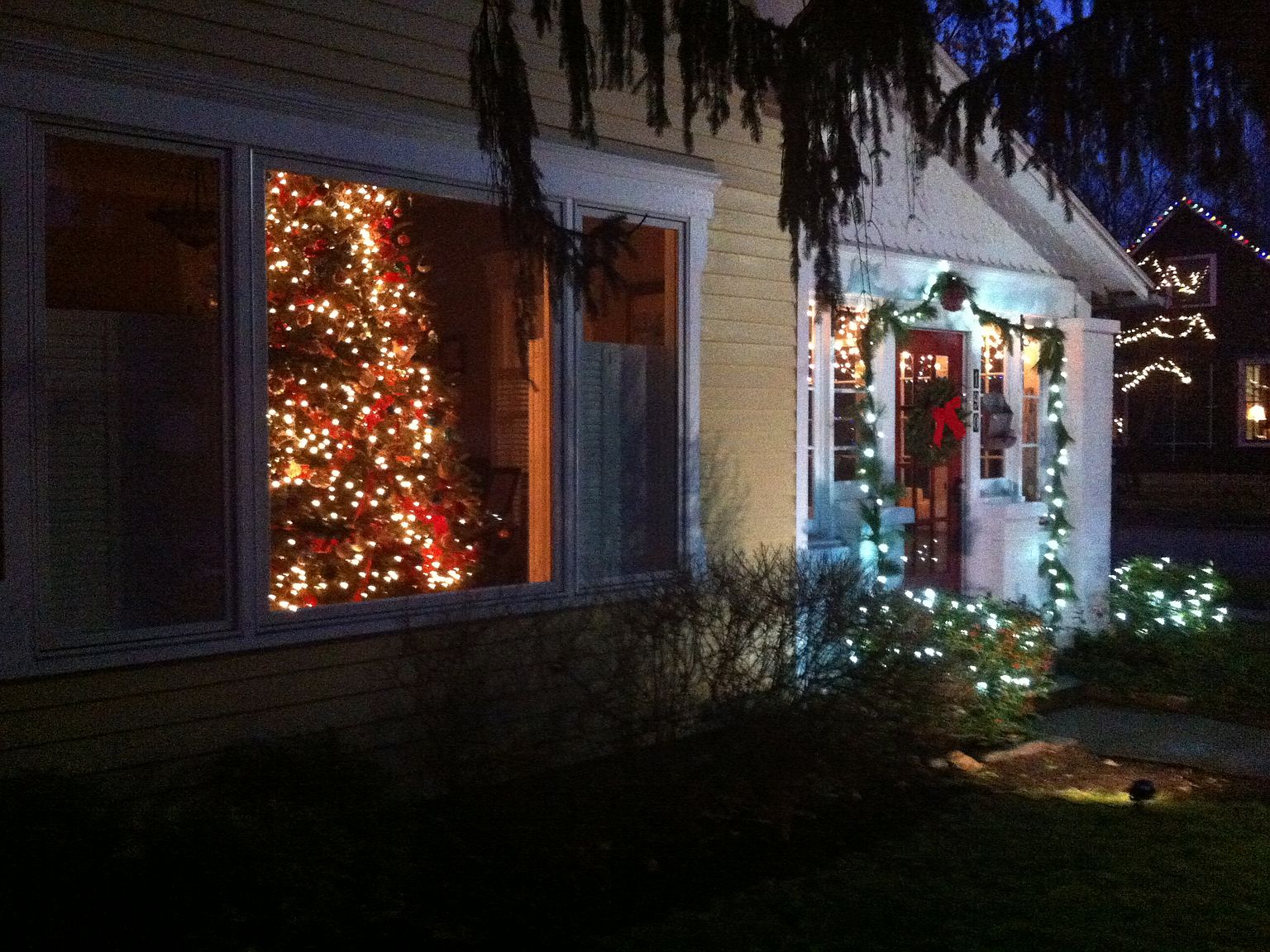 190 N Main St, Zionsville, IN 46077 | Zillow