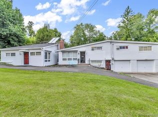 23 Sunset Hill Road, Brookfield, CT 06804 | MLS #24105583 | Zillow