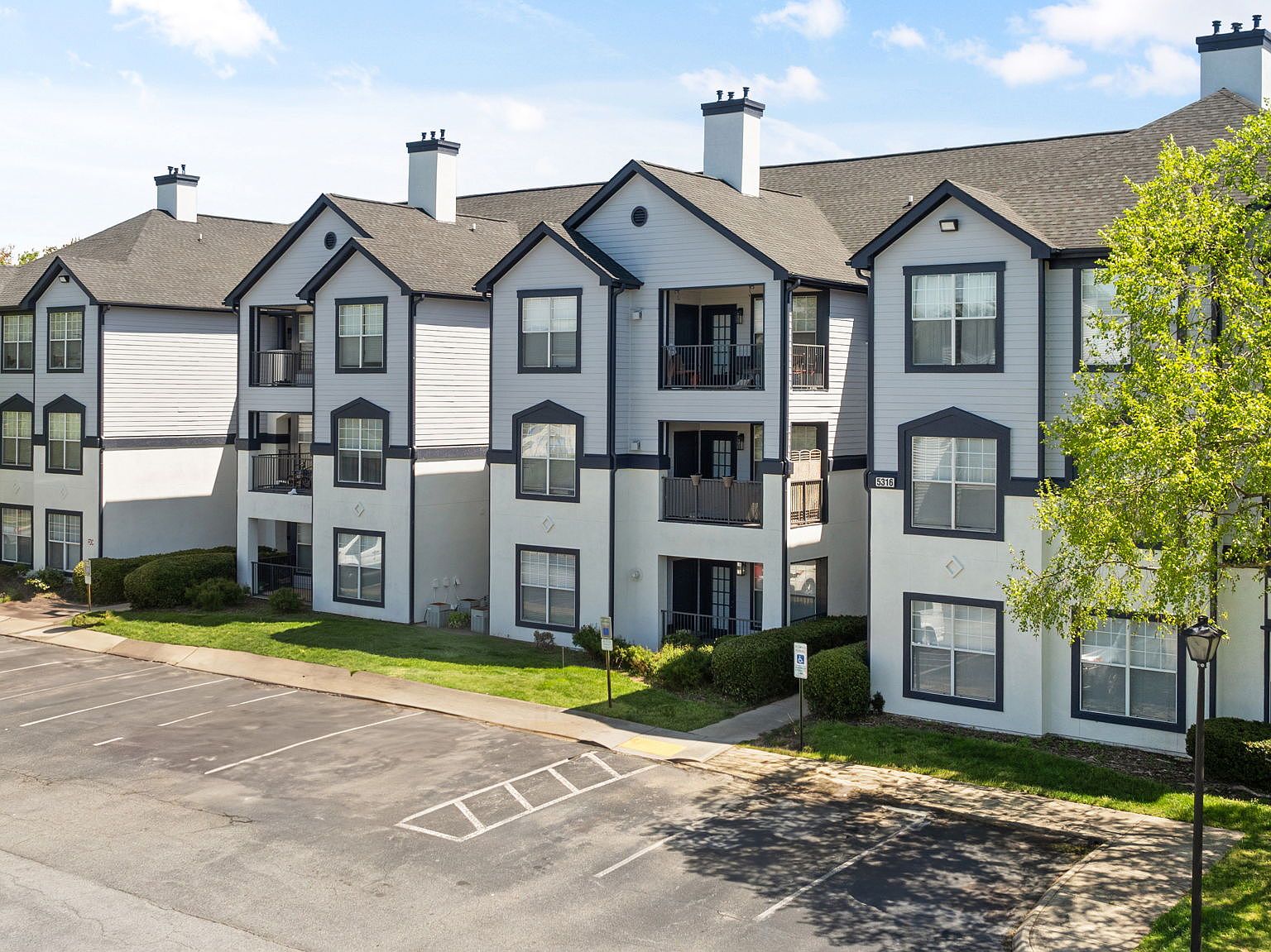 5202 Fox Hunt Dr #5201B, Greensboro, NC 27407 | Zillow