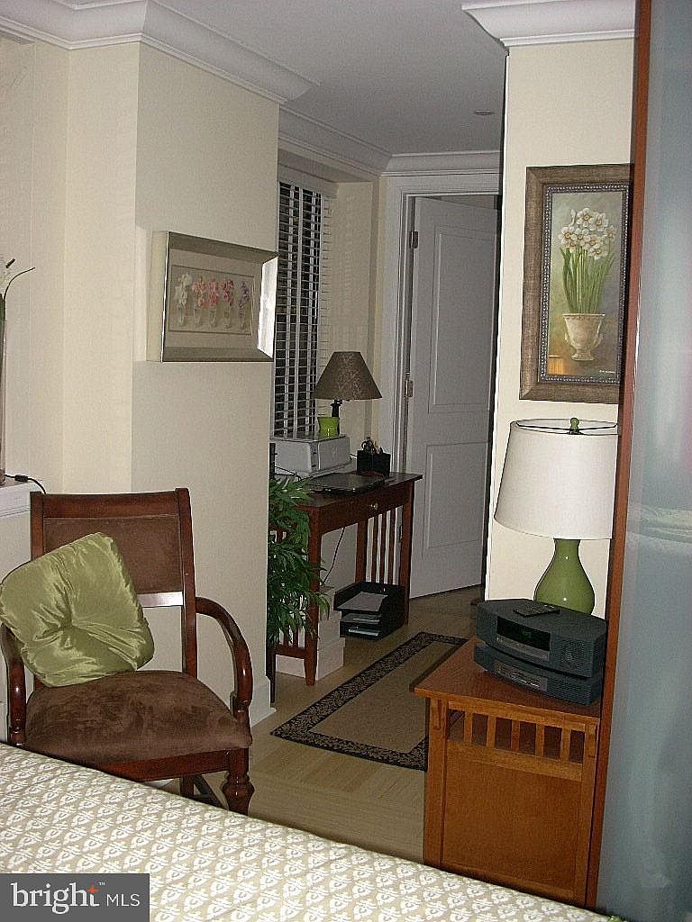 1701 Locust St Unit 1717, Philadelphia, PA 19103 | MLS #PAPH2542540 ...