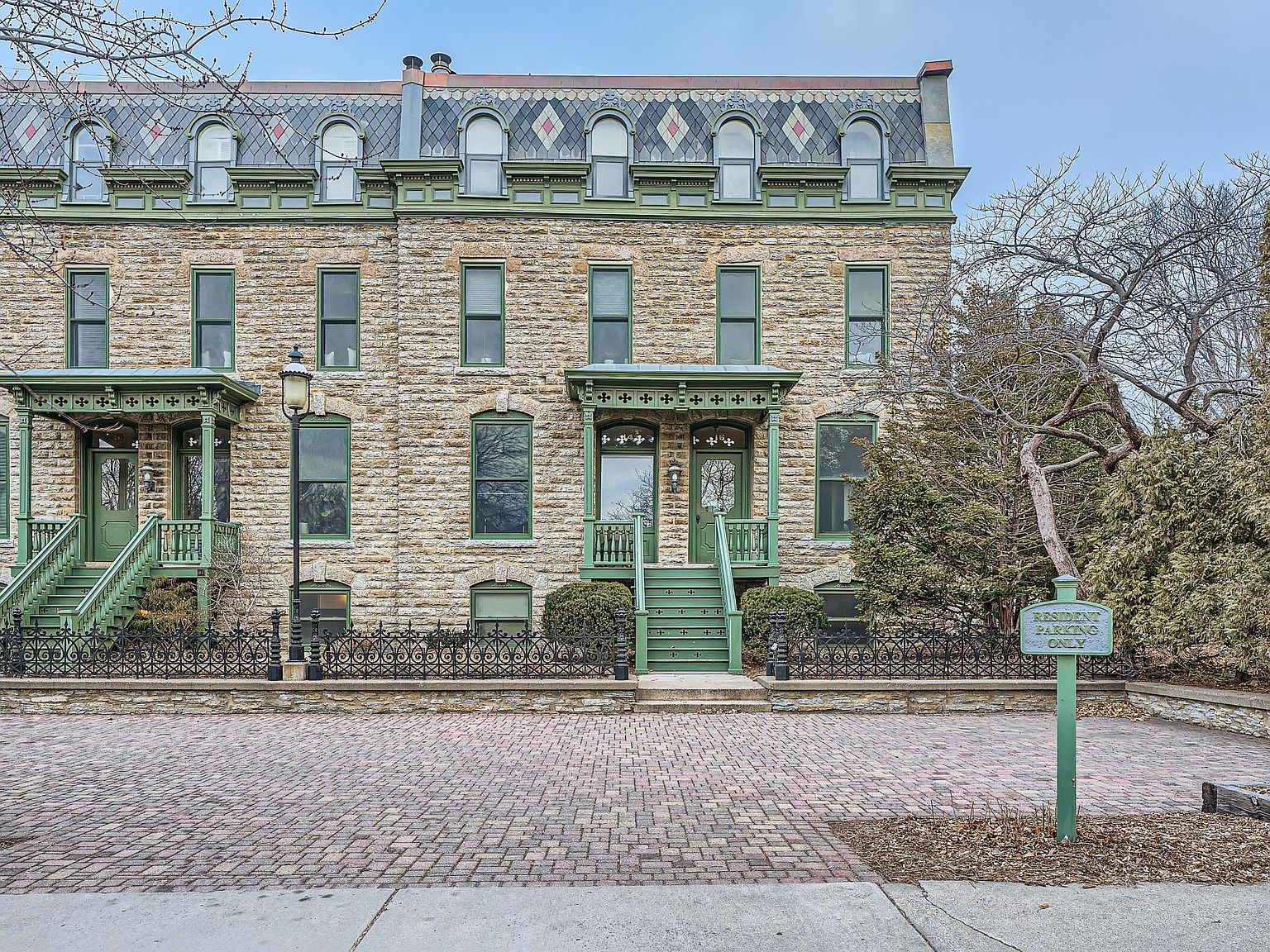 14 Grove St #14B, Minneapolis, MN 55401 | Zillow