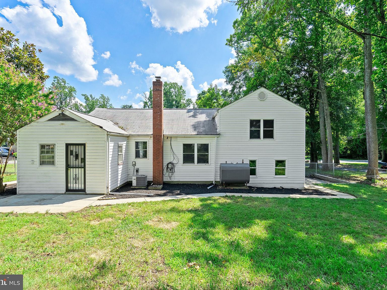 6608 Springbrook Ln, Clinton, MD 20735 | Zillow
