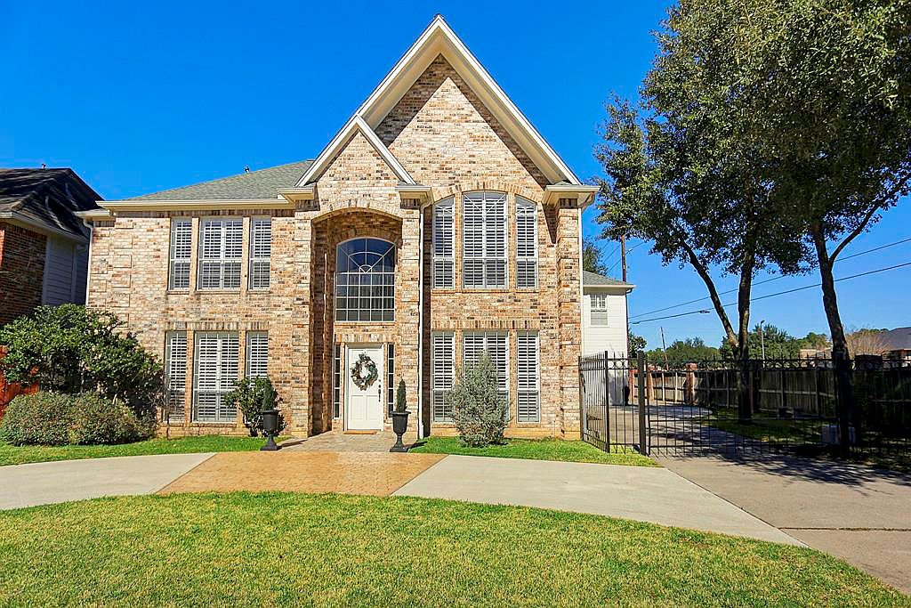 8002 Royal Crest Ct, Spring, TX 77379 | Zillow