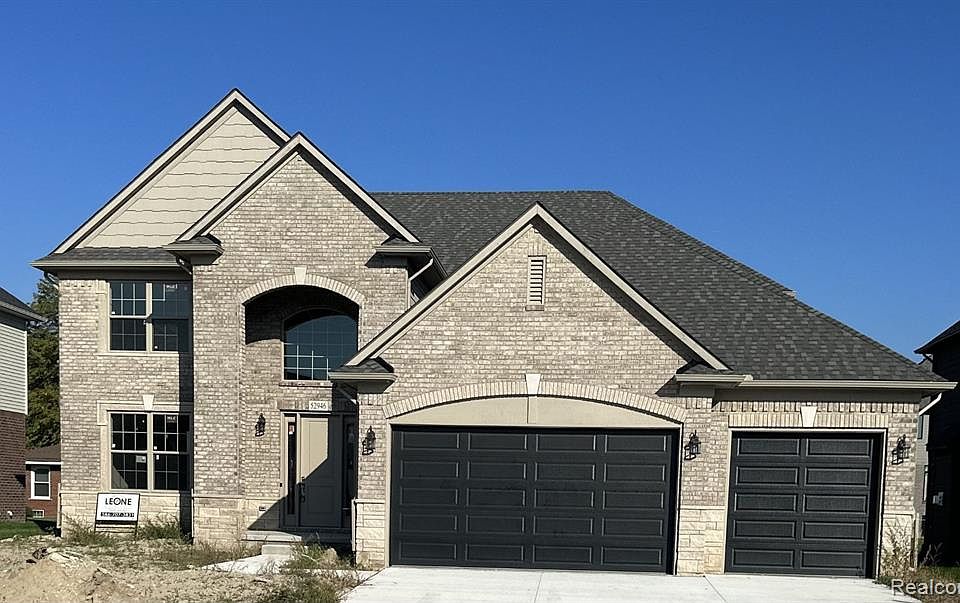 52946 Char Marie Dr, Macomb, MI 48042 | MLS #20230083849 | Zillow