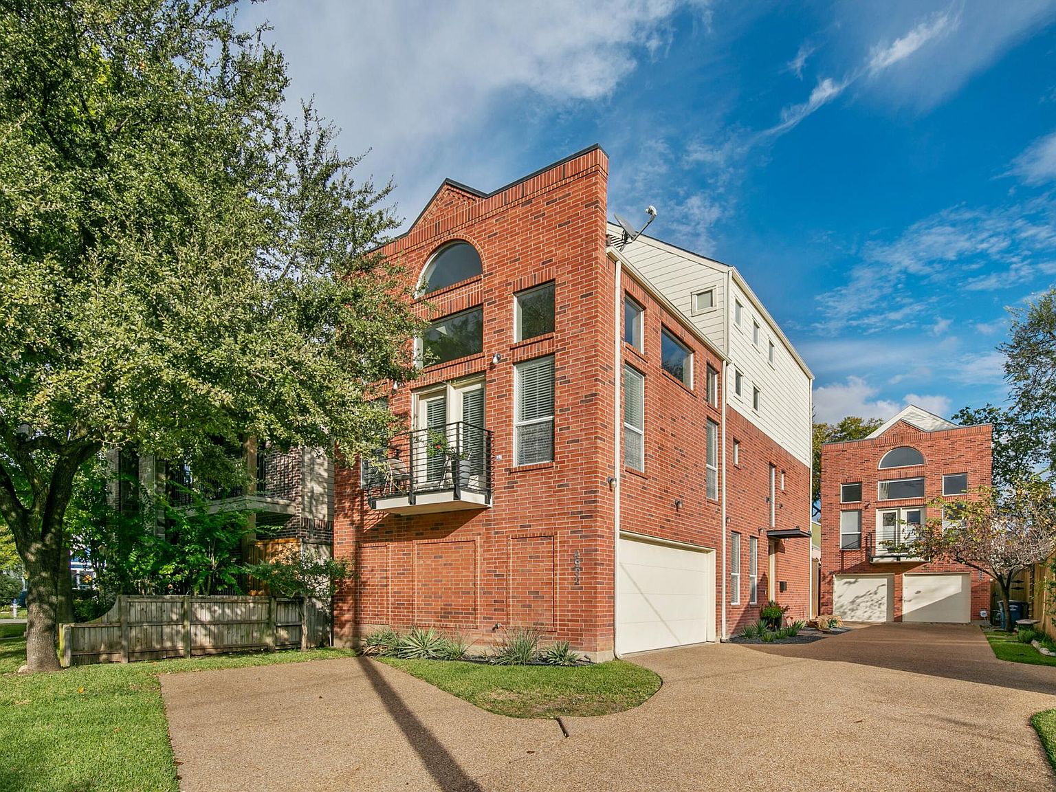 4932 Milam St, Dallas, TX 75206 | Zillow