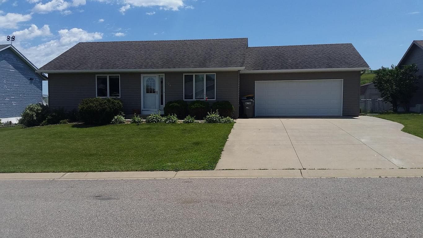 204 5th Ave SE, Dover, MN 55929 | Zillow