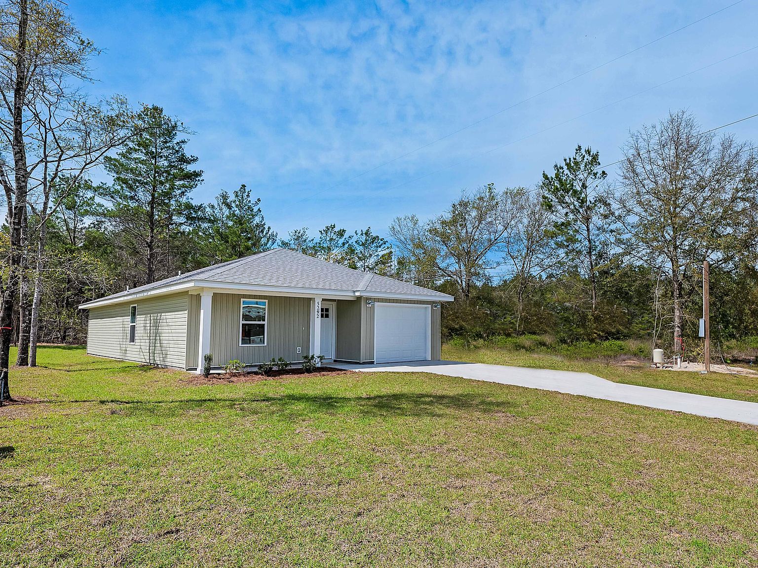 4643 Falcon Way, Crestview, FL 32539 | Zillow