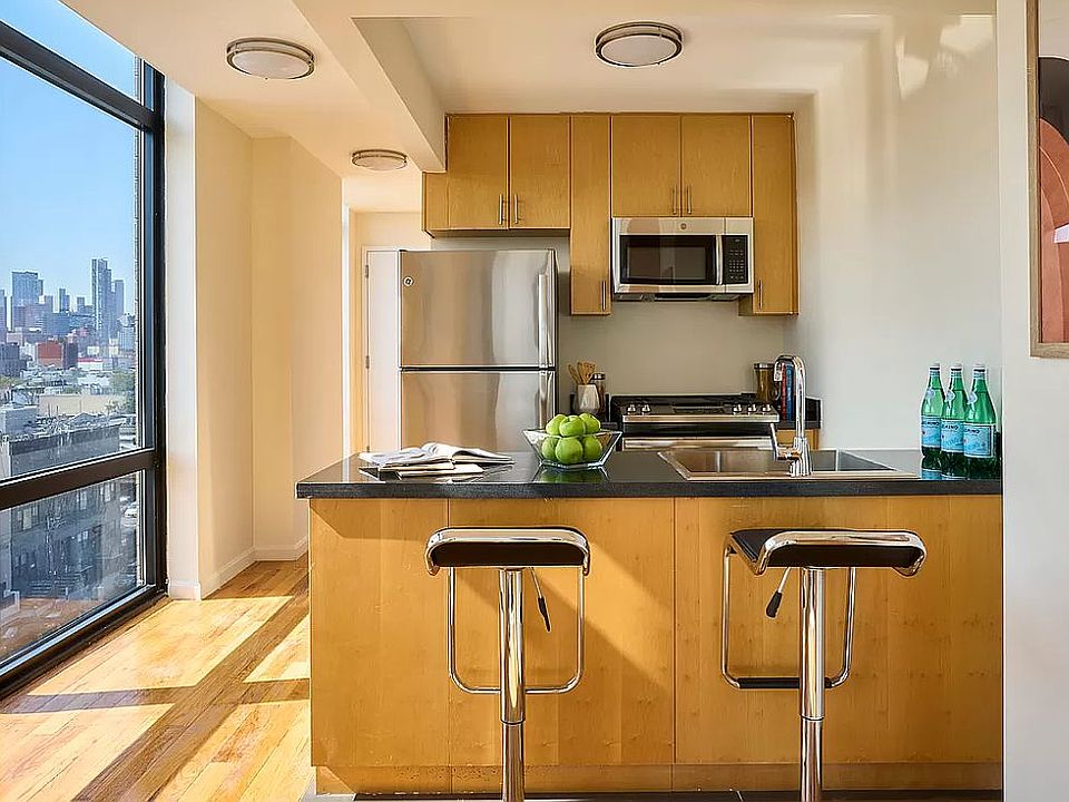 34-46 Vernon Blvd #E406, Astoria, NY 11106 | Zillow