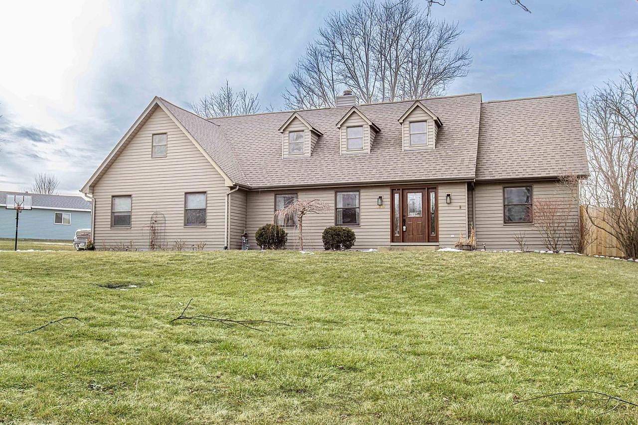 9910 269th COURT, Trevor, WI 53179 | Zillow