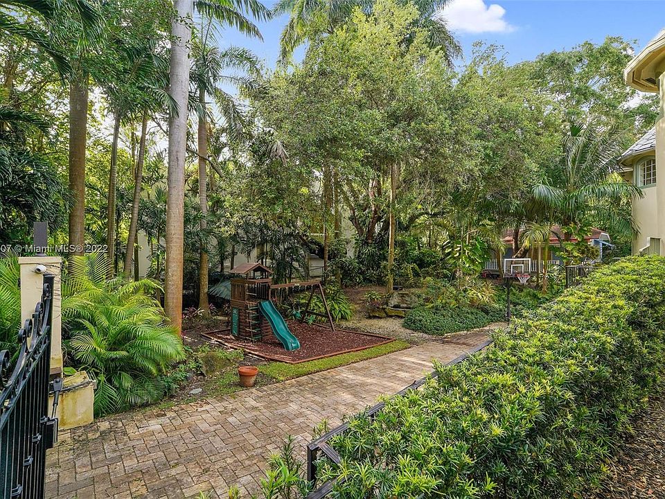 3637 Poinciana Ave, Miami, FL 33133 | Zillow