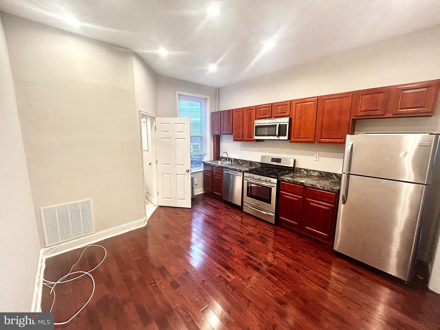 2006 Spring Garden St #2A, Philadelphia, PA 19130 | Zillow