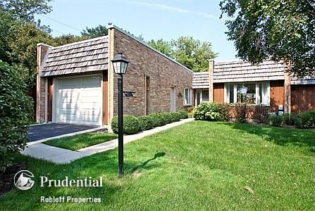 1932 Somerset Ln, Northbrook, IL 60062 | Zillow