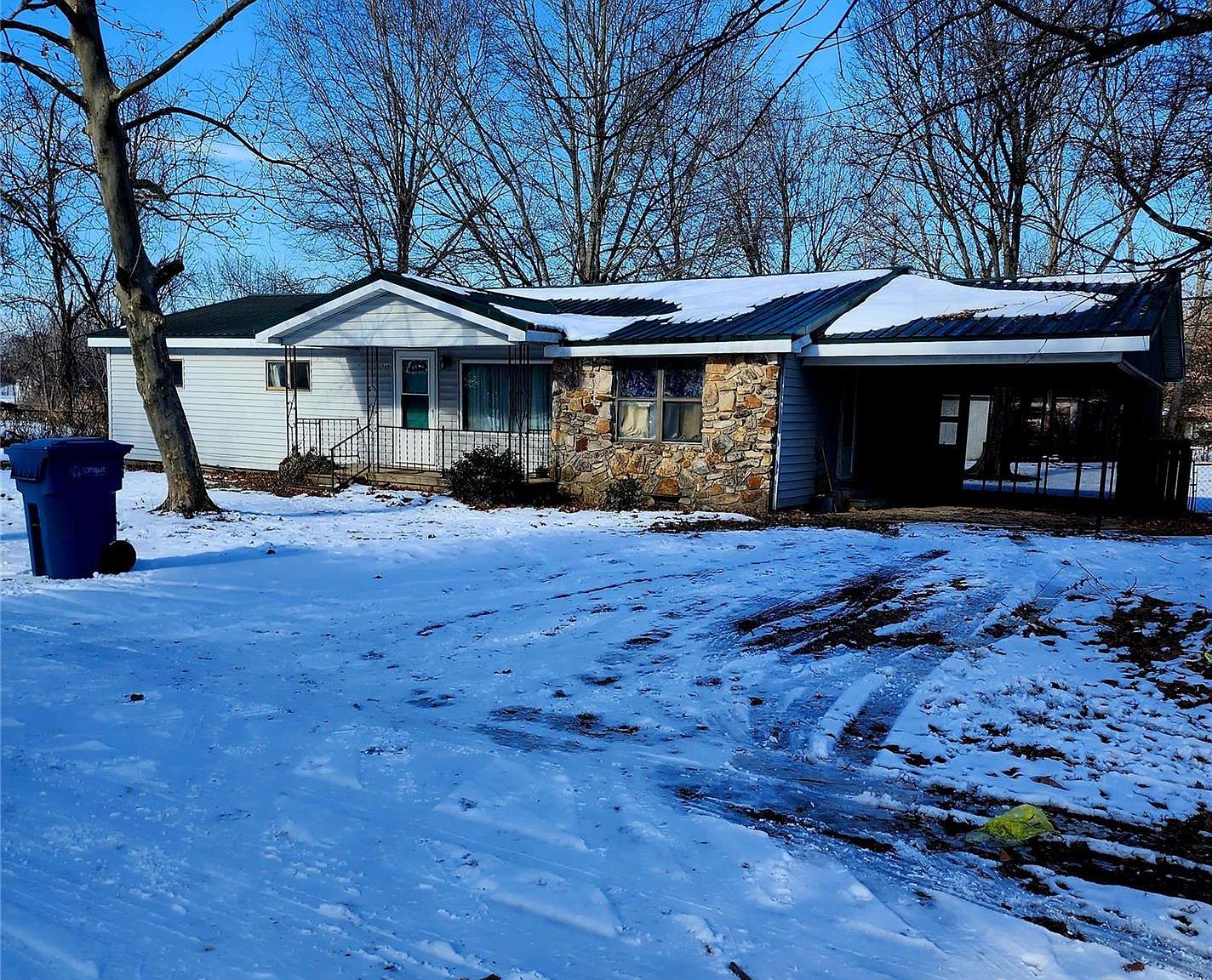 509 E Cotton St, Naylor, MO 63953 | Zillow
