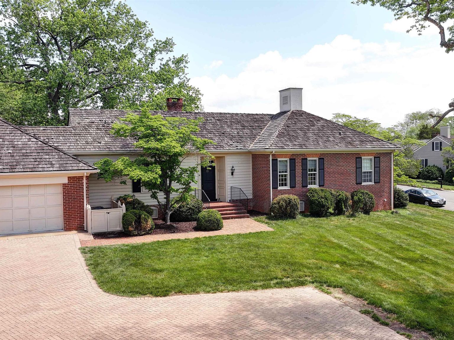 14 Ednam Village St, Charlottesville, VA 22903 | Zillow