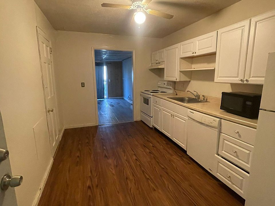 3352 State Route 208 Campbell Hall NY | Zillow